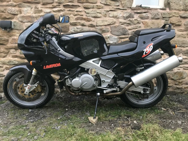 LAVERDA 750 S Frame With V5 Log Book And History Laverda 750 Sport Zane ...