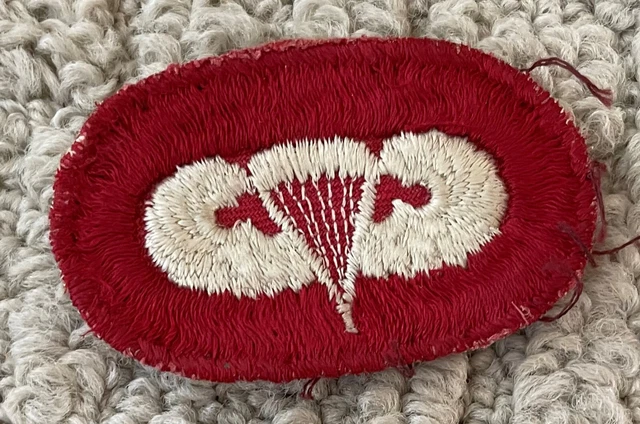 ORIGINAL WWII 11TH Airborne Jump Wings Oval Patch Embroidered Red White ...