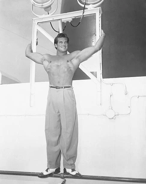 FAMOUS BODYBUILDER & Strongman Mr America Steve Reeves C1950s 3 Old ...