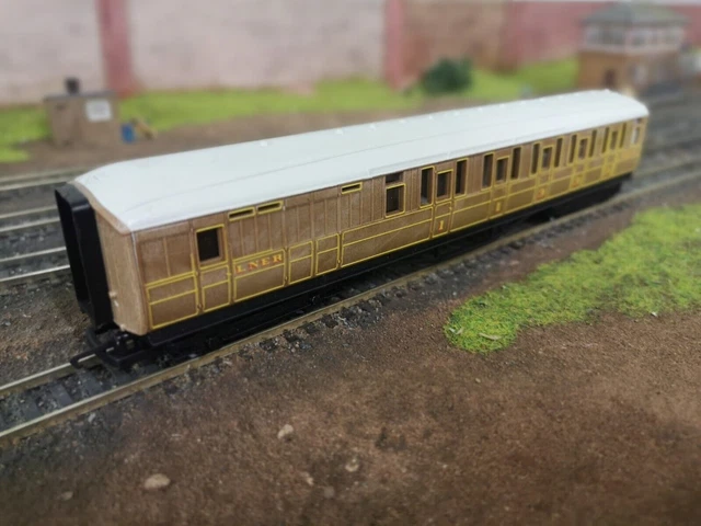 HORNBY LNER TEAK Brake Coach 4237 OO GAUGE R4333 £12.00 - PicClick UK