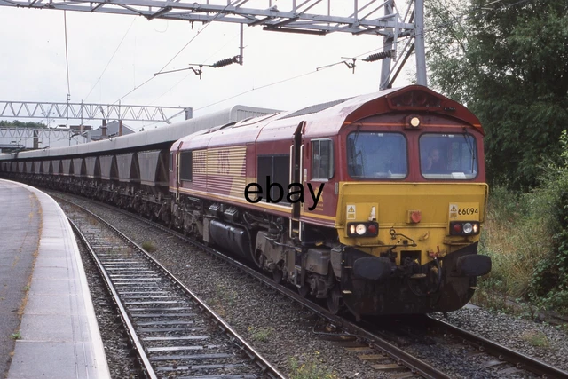 35MM RAILWAY SLIDE- EWS Class 66. 66094 @ Stafford £3.30 - PicClick UK