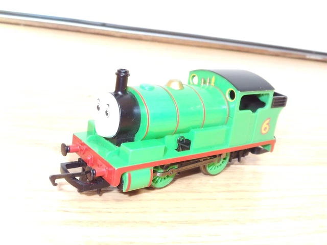THOMAS & FRIENDS Percy No. 6 Locomotive for Hornby OO Gauge Train Sets ...