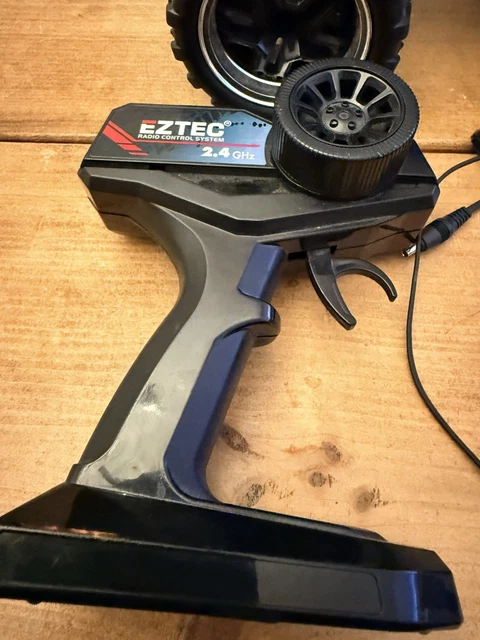 1:14 SCALE RC Car Ford F-150 Monster Truck Off-Road 2.4G Remote Control ...