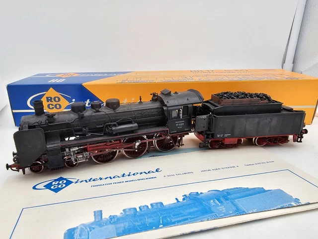 ROCO H0 04115 A locomotiva a vapore BR17 1137 della Repubblica ...
