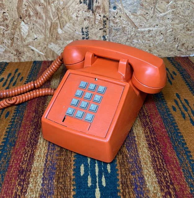 VINTAGE ITT ORANGE Push Button Touch Desk Top Telephone Clemson Tigers ...