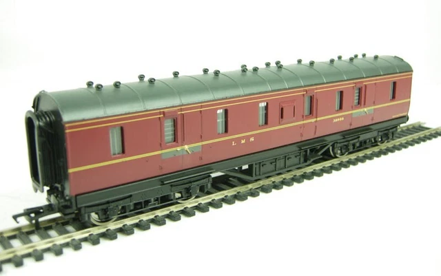 BACHMANN 34-327A Stanier 50ft parcel van LMS Crimson £23.99 - PicClick UK