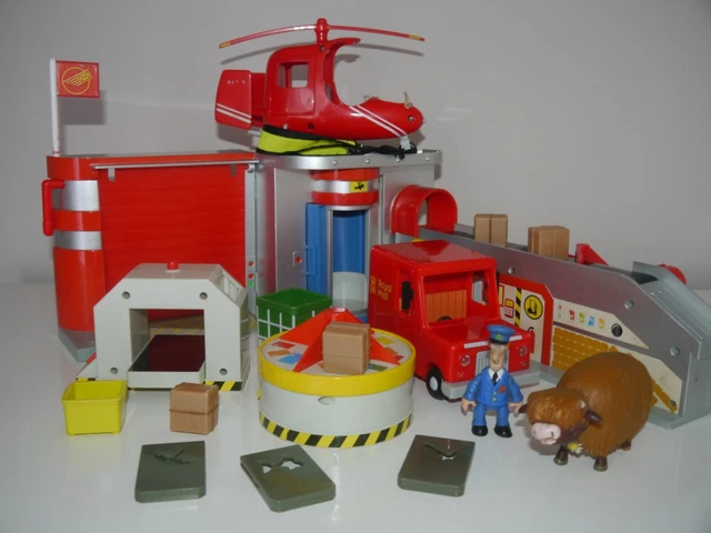 POSTMAN PAT BUNDLE Deluxe Sorting Office Conveyor Belt X-Ray Van ...