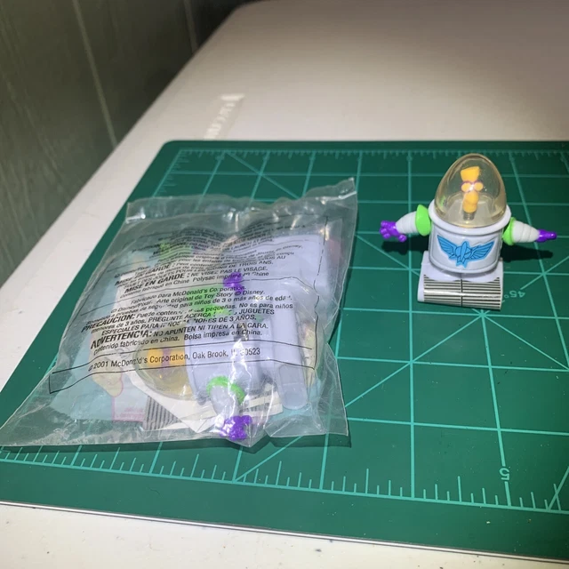 2 MINI FIGURINE robot Buzz Lightyear of Star Command XR McDonald's Toy ...