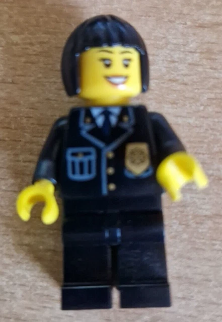 LEGO MINIFIGURE POLICE Female CTY0211 City £3.35 - PicClick UK