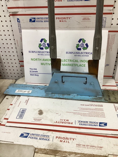 COUPEUSE PORTABLE WIREMOLD Legrand Raceway pour 4000 BASE 640B ed4u ...