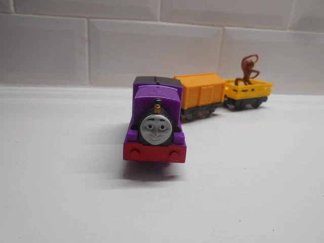 FISHER PRICE TRACKMASTER thomas the tank engine battery train CHARLIE £ ...