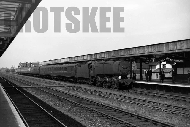 LARGER NEGATIVE BR British Railways Steam Loco 33028 Class Q1 1957 £4. ...