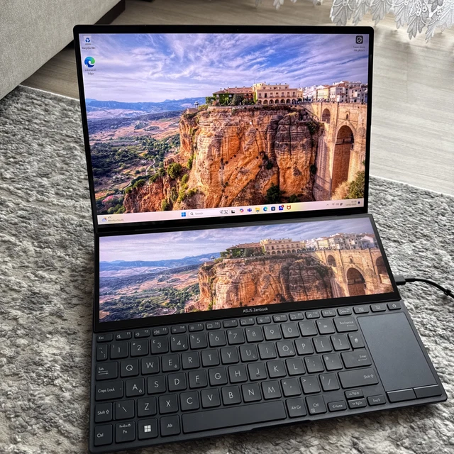 ASUS ZENBOOK PRO 14 Duo UX8402Z 14.5" 512GB SSD Intel Core i7 12th Gen ...