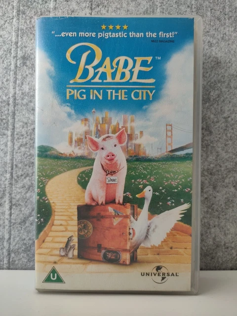BABE PIG IN the city - James Cromwell - Mickey Rooney (PAL VHS Video) £ ...