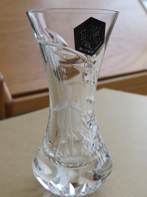 STUART CRYSTAL CUT Glass Cascade Fuschia Bud Vase 4" £16.32 - PicClick UK