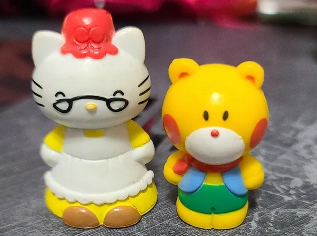THOMAS AND GRANDMA Hello Kitty 2" Figures Sanrio 2012 £7.05 - PicClick UK