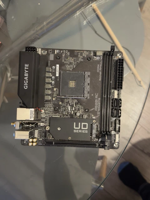 GIGABYTE A520I AC Socket AM4 AMD Motherboard £120.00 - PicClick UK