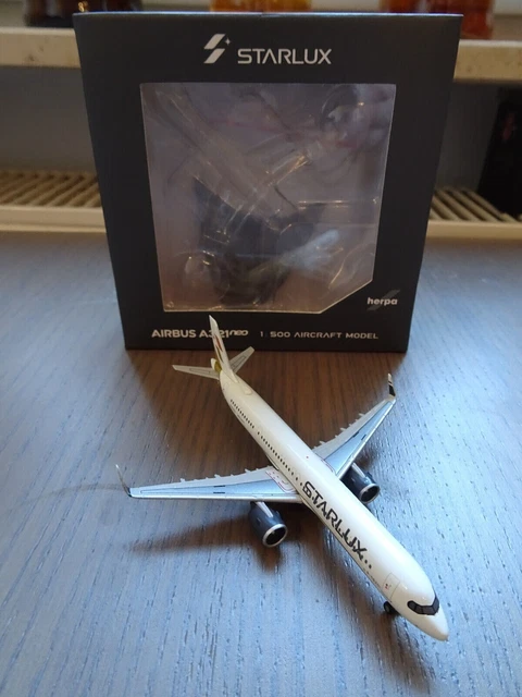 HERPA STARLUX AIRBUS A321neo - B-58201 - 535380 - NG&OVP with Stand EUR 34,90 - PicClick DE