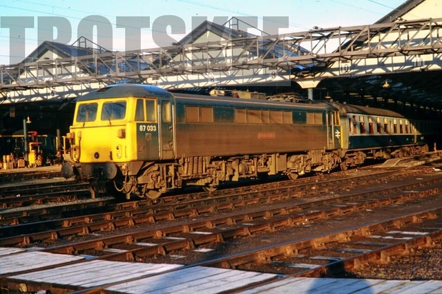 35MM SLIDE BR British Railways Electric Loco Class 87 87033 Longsight ...