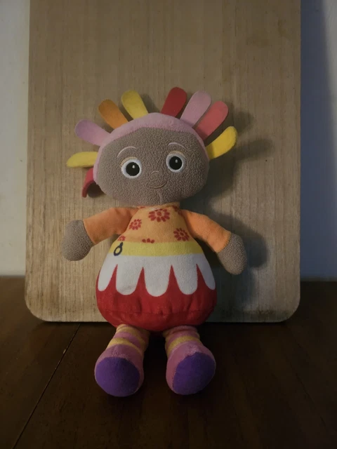 IN THE NIGHT Garden Upsy Daisy Singing Musical Plush Toy £6.50 ...
