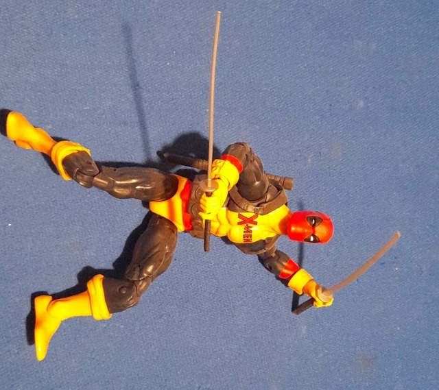 MARVEL LEGENDS DEADPOOL (X-Men Training Uniform) - Sauron BAF Wave 2018 ...