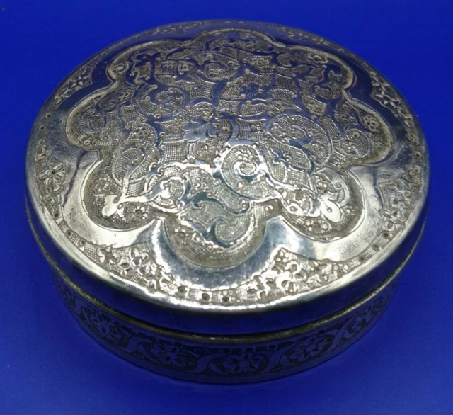 ANTIQUE INDIAN/ASIAN SOLID Silver Box . Snuff/Trinket/Desk. Hallmarked ...