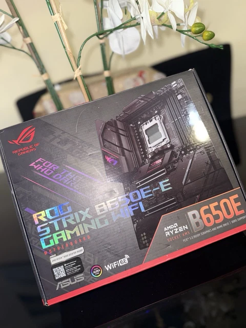 ASUS ROG STRIX B650E-F Gaming WiFi AMD B650 AM5 Ryzen™ Desktop 9000 ...