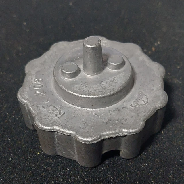 BEAVER MOUNTING PLATE Bolt Tightener Bulk Vending Machine REF 208 $12. ...