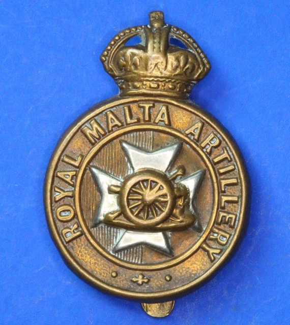 ROYAL MALTA ARTILLERY RMA Maltese Colonial Regiment Cap Badge [30962] £ ...