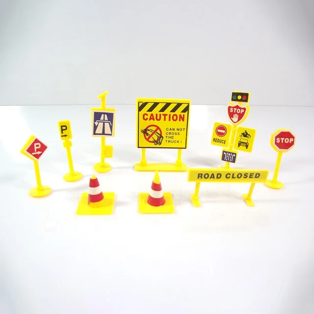 MODEL TRAFFIC SIGNS Train Road Sign 10 Piece Kit Decoration Gifts £2.86 ...