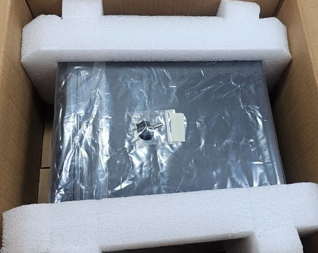 NEW NCR REALPOS XR8 7607 POS Terminal, Intel i3-6100TE 8GB RAM 120GB ...