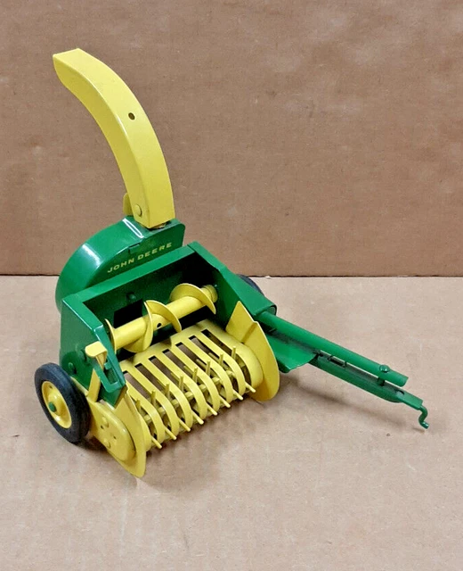 John Deere Silage Chopper