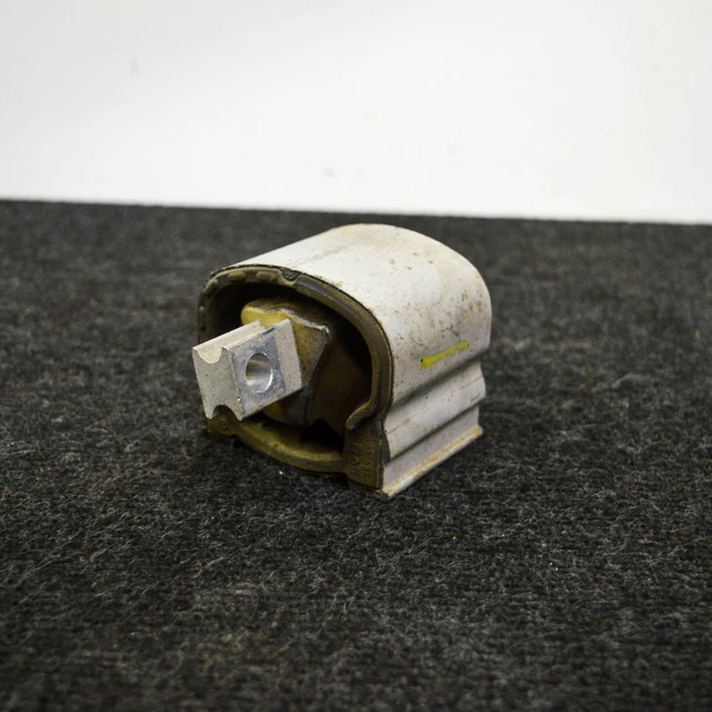 MERCEDES-BENZ C T-MODEL 2017 Gearbox Mount A2052403400 22074216 £29.99 ...