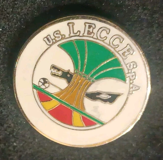 SPILLA PINS DISTINTIVO Stemma Simbolo Badge Logo Crest Club Us Lecce ...