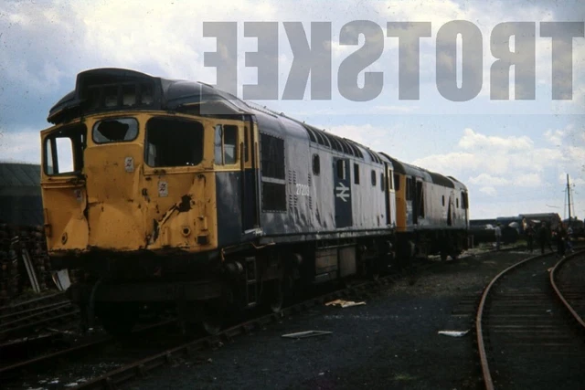 35MM SLIDE BR British Railways Diesel Loco Class 27 27203 1985 Original ...