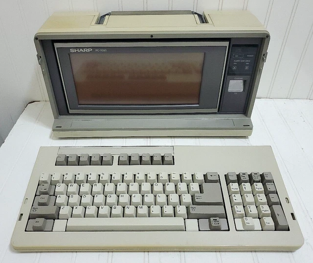 SCARCE VINTAGE SHARP PC-7000 Portable Personal Computer w/Cord Keyboard ...