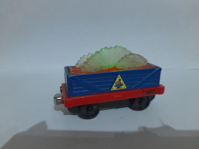 THOMAS THE TANK Engine Take N Play Fireworks Car Bonfire Night RARE £4. ...