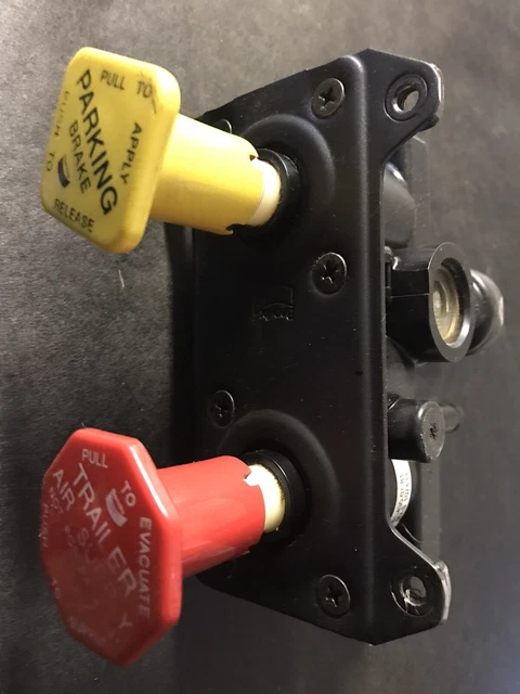 FREIGHTLINER SPRING BRAKE Valve $50.00 - PicClick CA