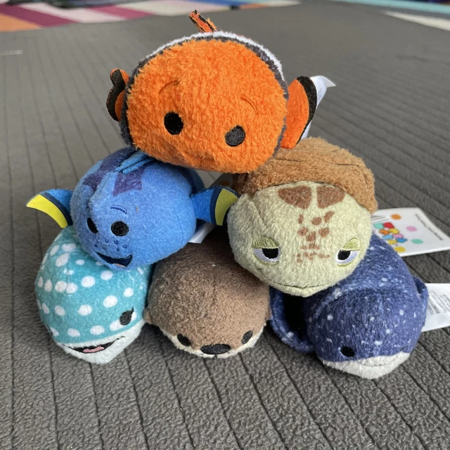 RARE BUNDLE FINDING Nemo Dory Disney Store Tsum Tsums x6. New BnWT £20. ...