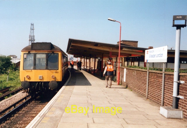 PHOTO RAILWAY 6X4 NSE Class 117 DMU Set 701 Willesden Junc Station 31/5 ...