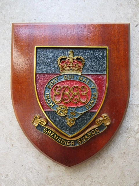 BRITISH ARMY GRENADIER Guards Regimental Wooden Crest Wall / Mess ...