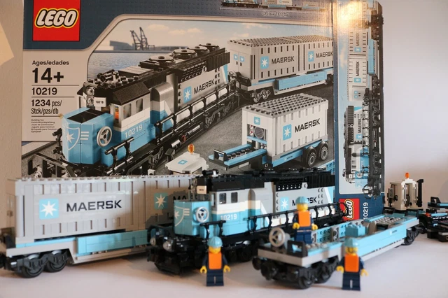 LEGO CREATOR EXPERT: Maersk Train 10219 inkl. Motor und Fernbedienung ...