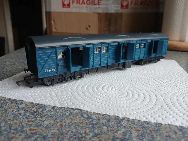 TRIANG HORNBY R226 Br Blue Southern Utility Van Parcels Coach S2355S ...