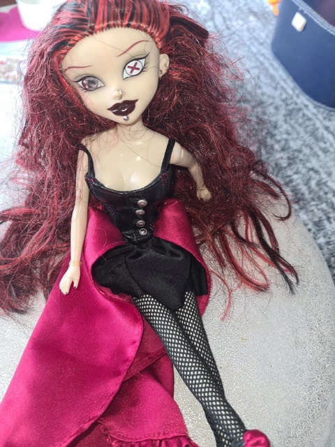 BLEEDING EDGE GOTHS Doll Red Riding Storm Series 3 Figure 2004 Rare £50 ...