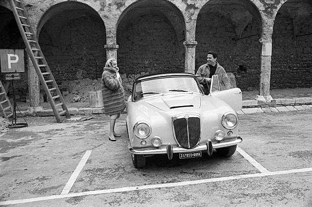 RAF VALLONE WITH German actress Marlene Dietrich walking in the to- Old ...
