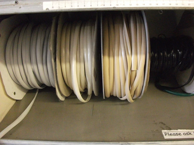 CARAVAN/MOTORHOME AWNING RAIL INFILL/INSERT/MOULDING/TRIM/HERZIM STRIP ...