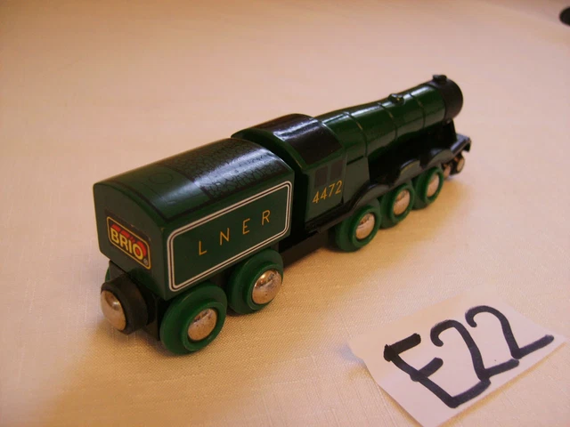 GENUINE BRIO 4472 Wooden Flying Scotsman Train Engine & Tender £20.00 ...