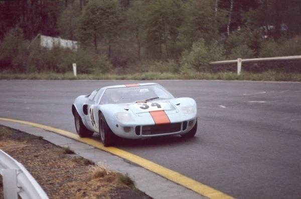 PAUL HAWKINS DAVID Hobbs Ford GT40 Sports Car 1968 Racing Old Photo EUR ...