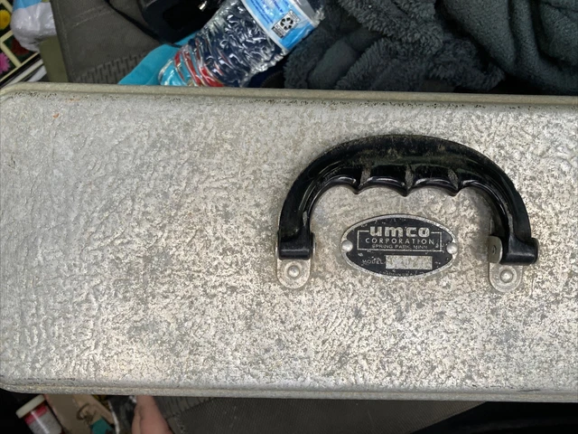 VINTAGE UMCO 3 Drawer Tackle Box Model # 173 Aluminum Made Usa $54.99 ...