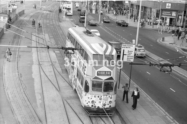BLACKPOOL CORPORATION BALLOON TRAM 707 TOWER EMPIRE POOL 1976 35mm NEG ...